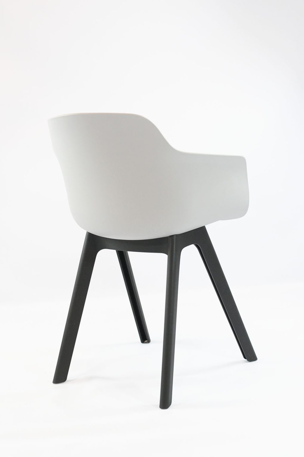 Loria Chalk Shell Armchair – TechnoChair
